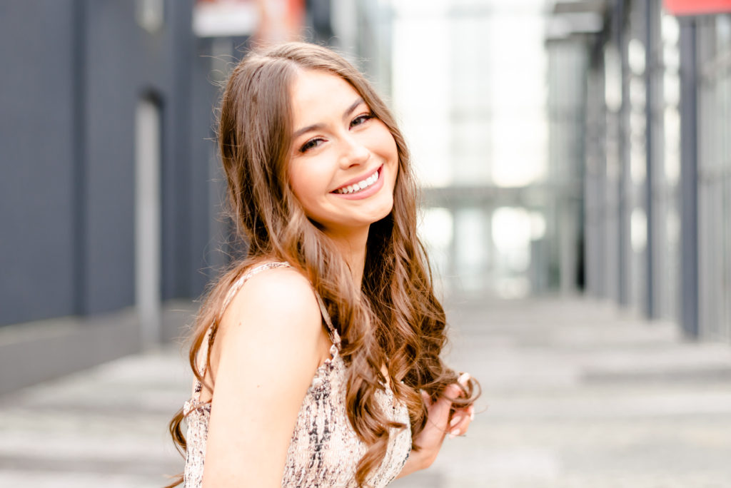 Seniors old - Dee Womack